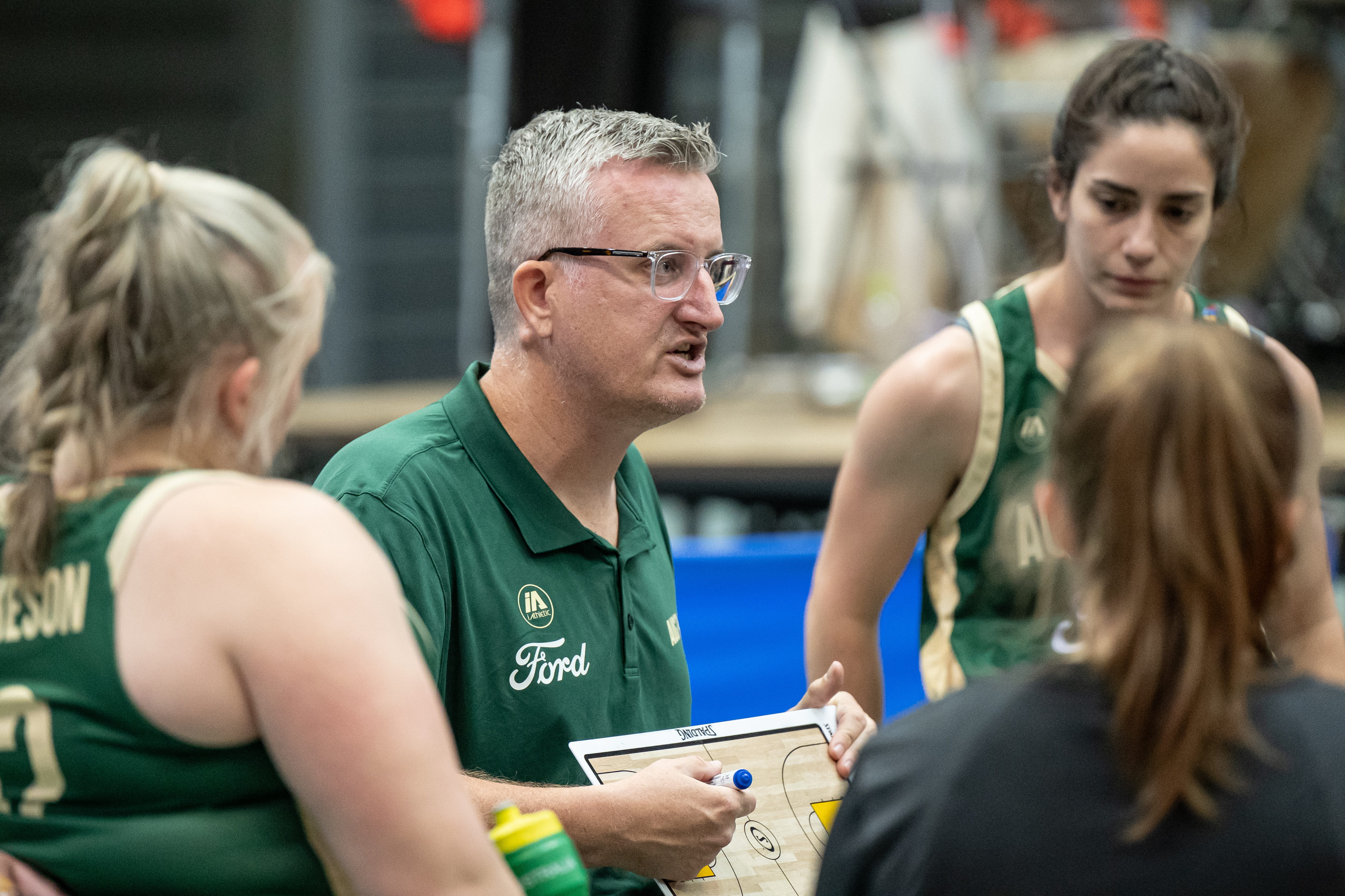 Craig Campbell to depart, Gliders to seek coach in New Year